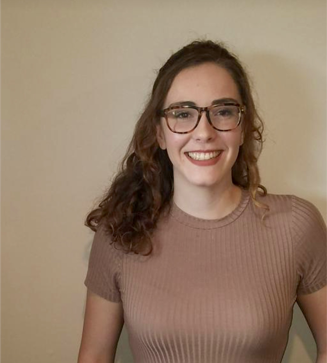 About – Katelyn Rose Conroy